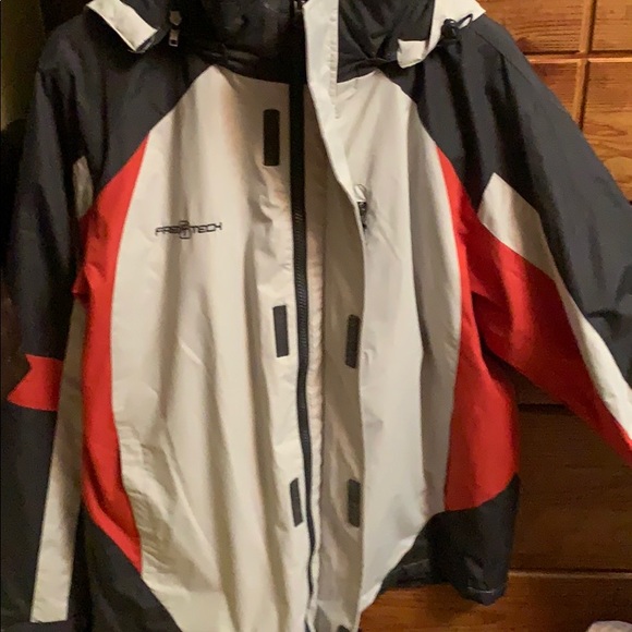 Free Tech | Jackets & Coats | Free Tech Rain Jacket Zipper With Velcro ...